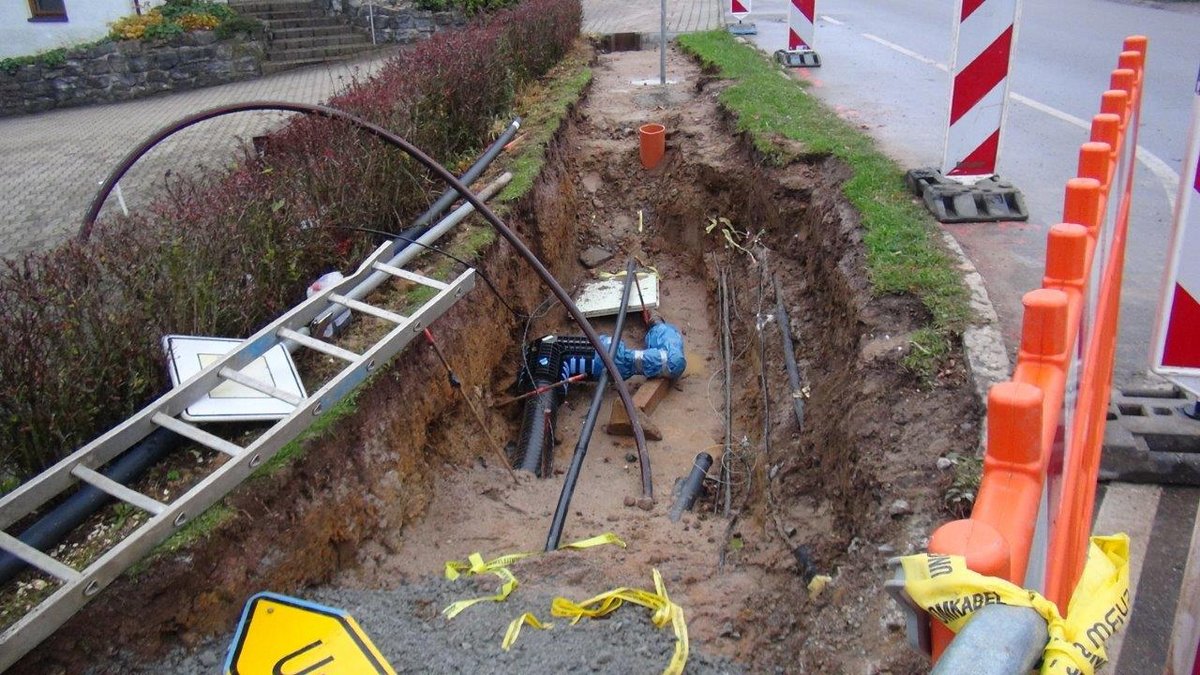 Kaiserbach-Gebenweiler: Hand in Hand zum Nahwärmenetz | Enerpipe GmbH